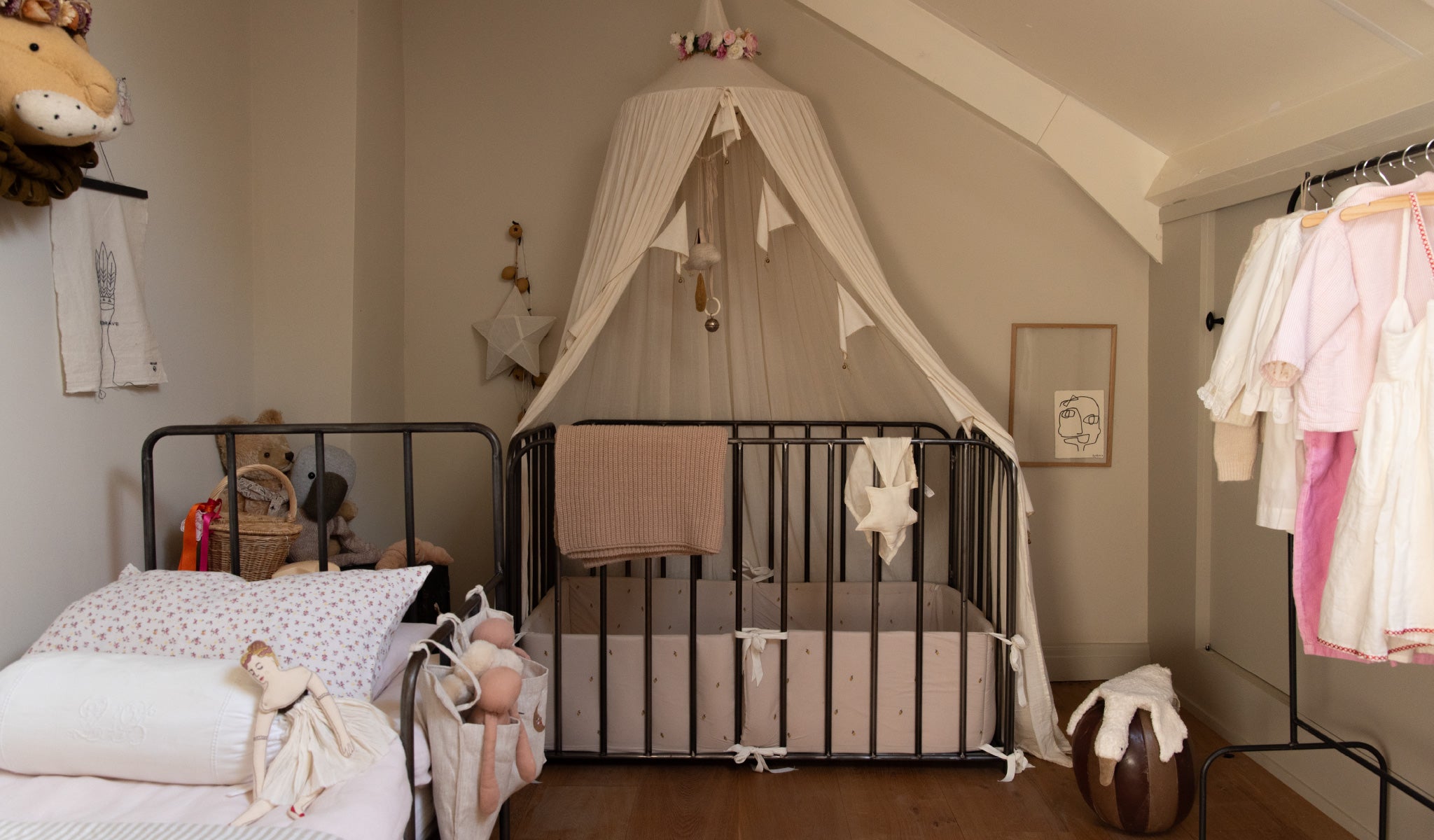 At home with Mek Styling – The Archive Store